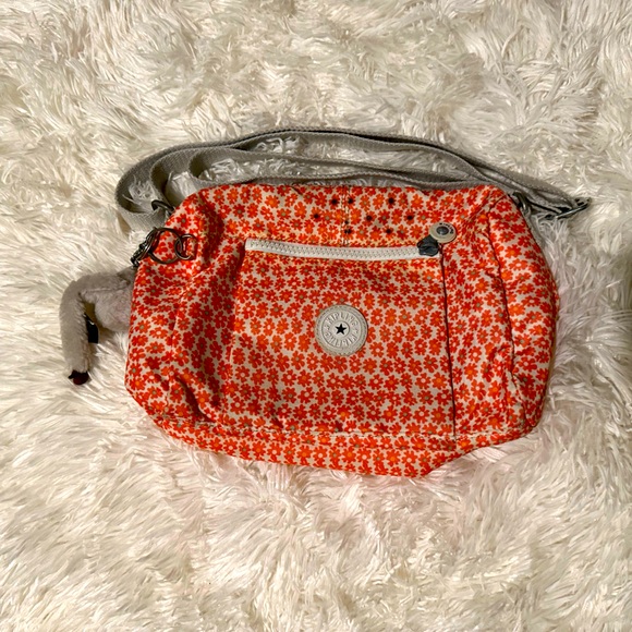 Kipling | Bags | Orange And Beige Kipling Bad Usedgood Condition | Poshmark